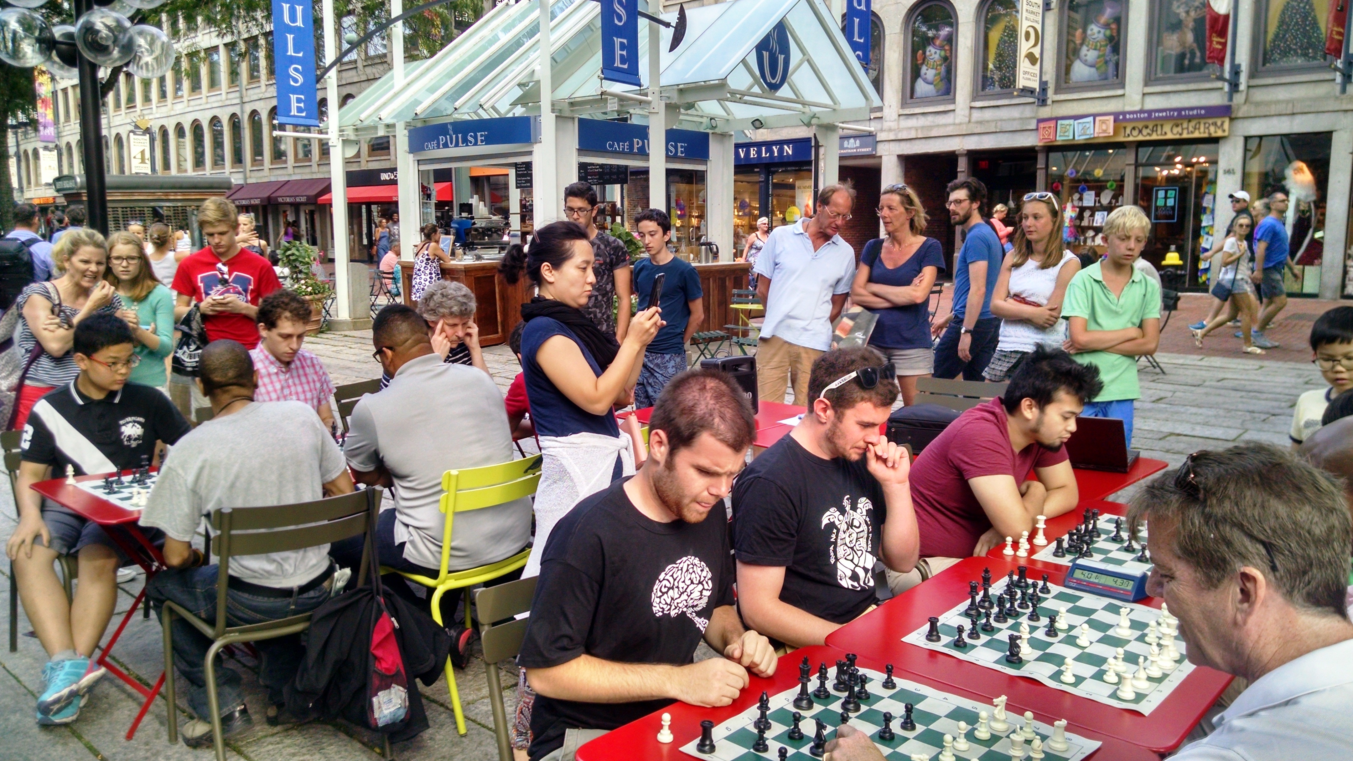 Blitz Chess Tournaments at The Lounge [09/02/15]