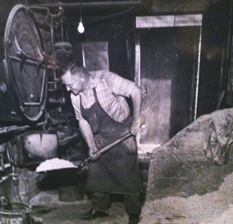 Old Schwamb Mill Basement Tours [02/13/16]