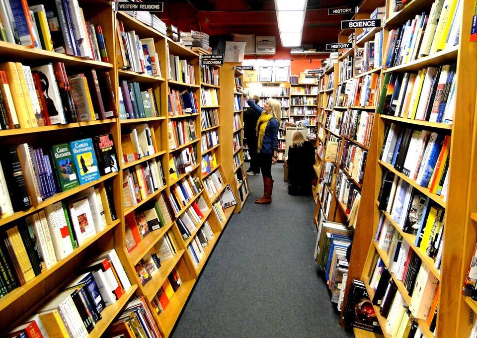 Bookstore Scavenger Hunt [04/29/17]