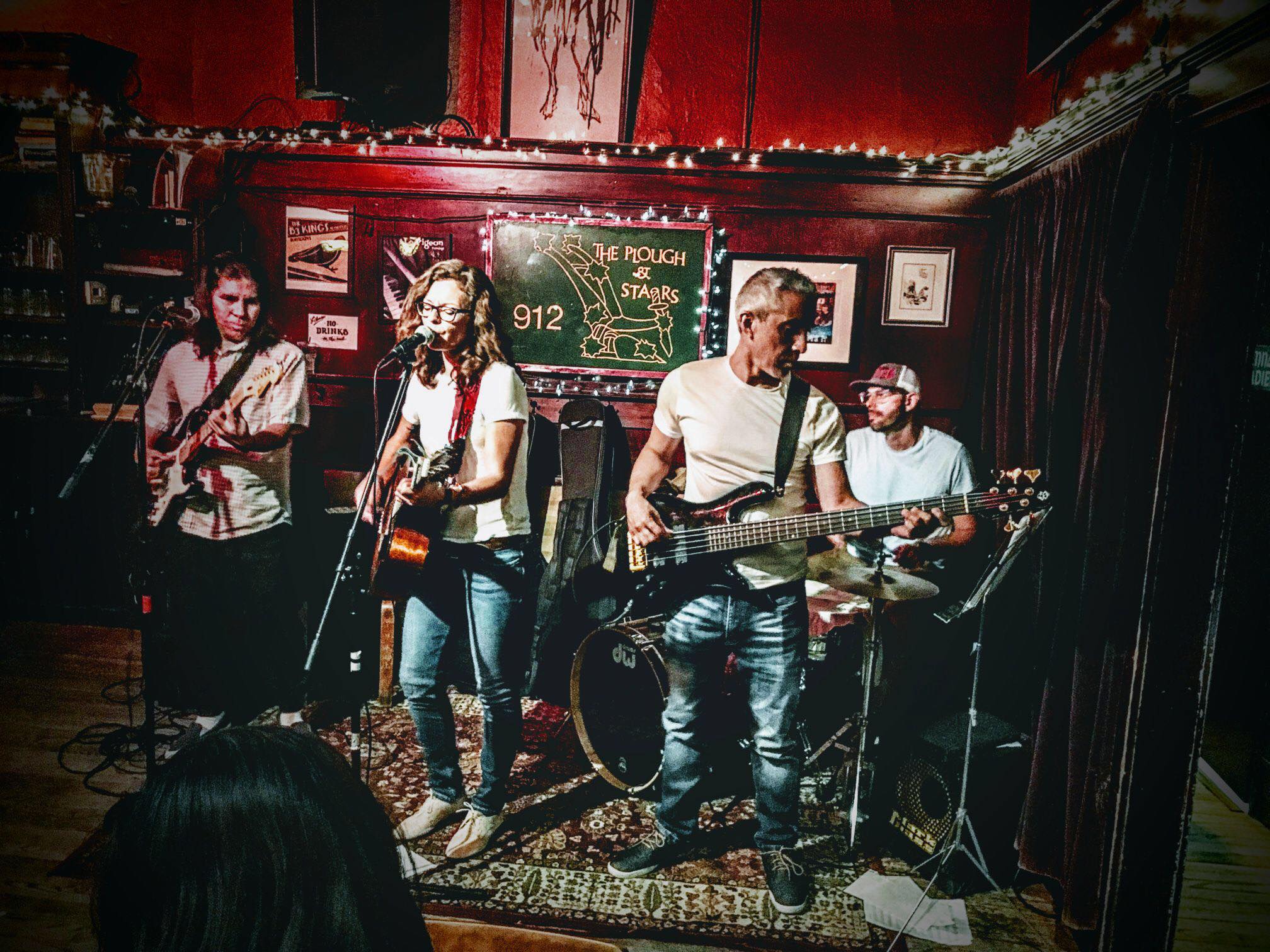 MIT European Club Pub-Tour 905:Kista Page y los Super Vatos [02/28/19]