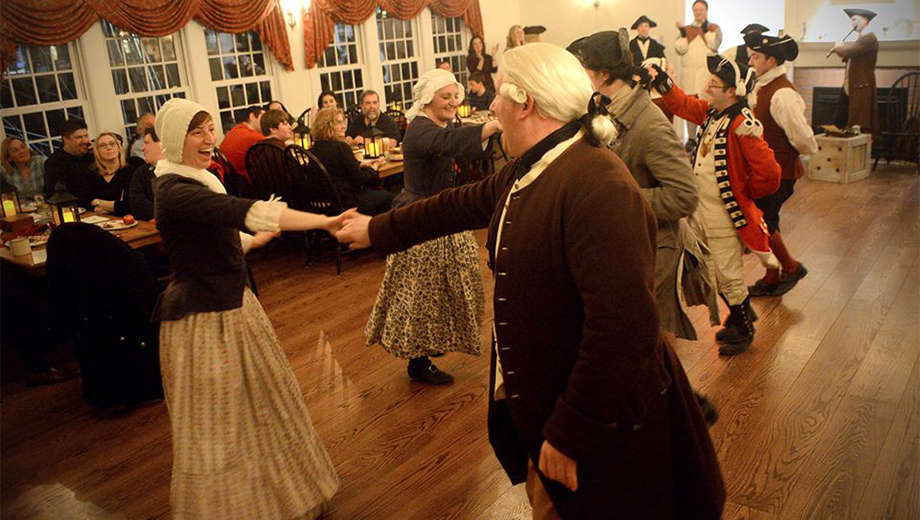 Huzzah! Colonial Tavern Night [08/02/19]