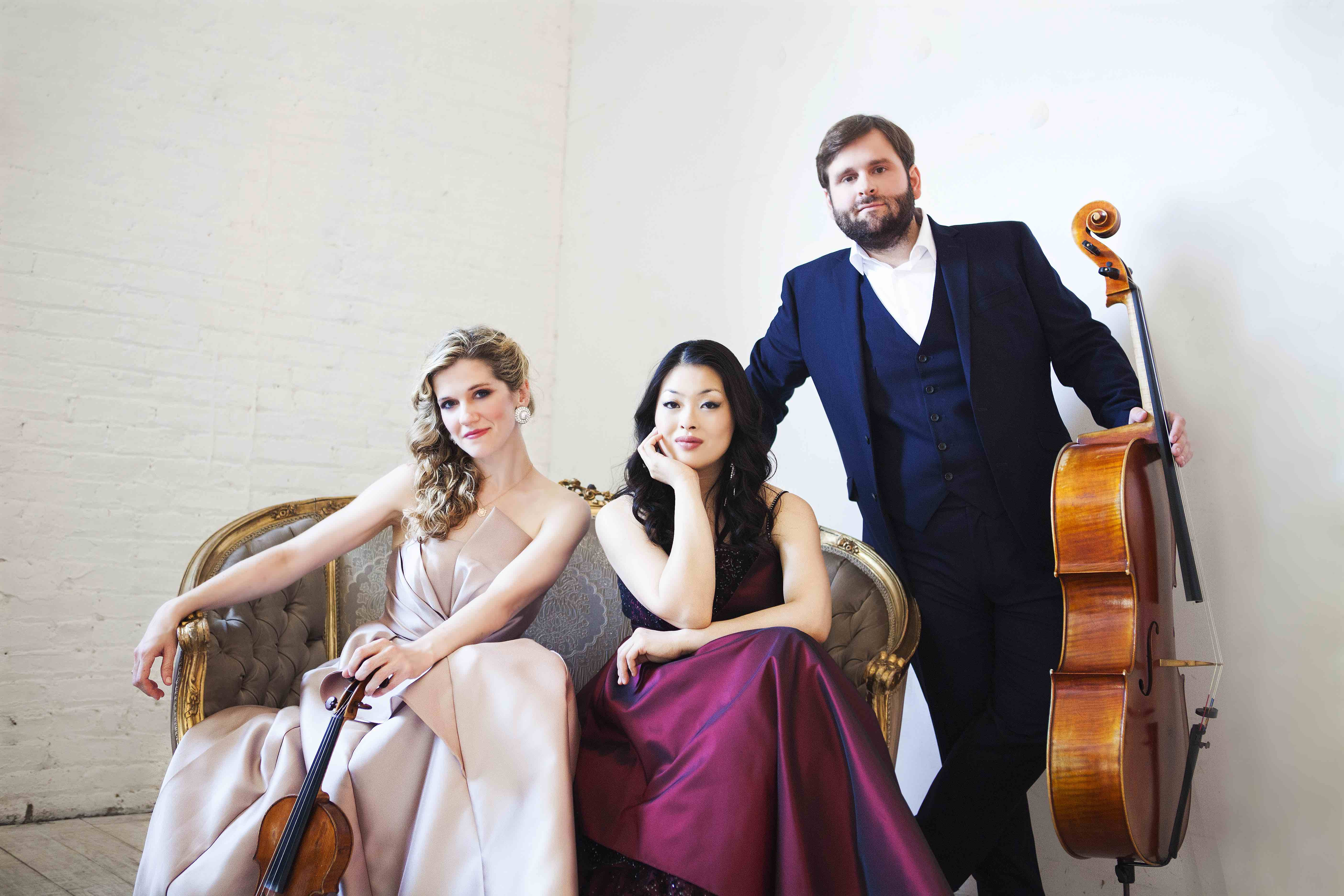 Neave Trio performs Farrenc, Schumann and Bruce Lazarus world premiere ...